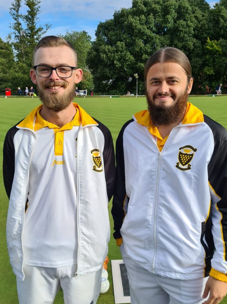 Bowls Cornwall | Welcome to website of Lawn Bowls in Cornwall